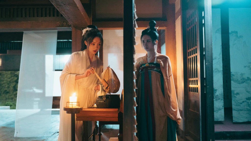 Review: A Familiar Stranger 虚颜 Review